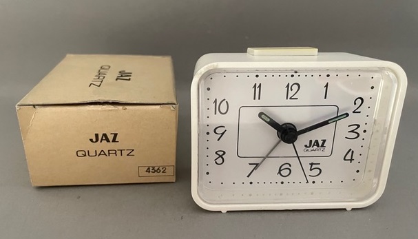 4362 réveil quartz 1990 – JAZ Le Bon Temps